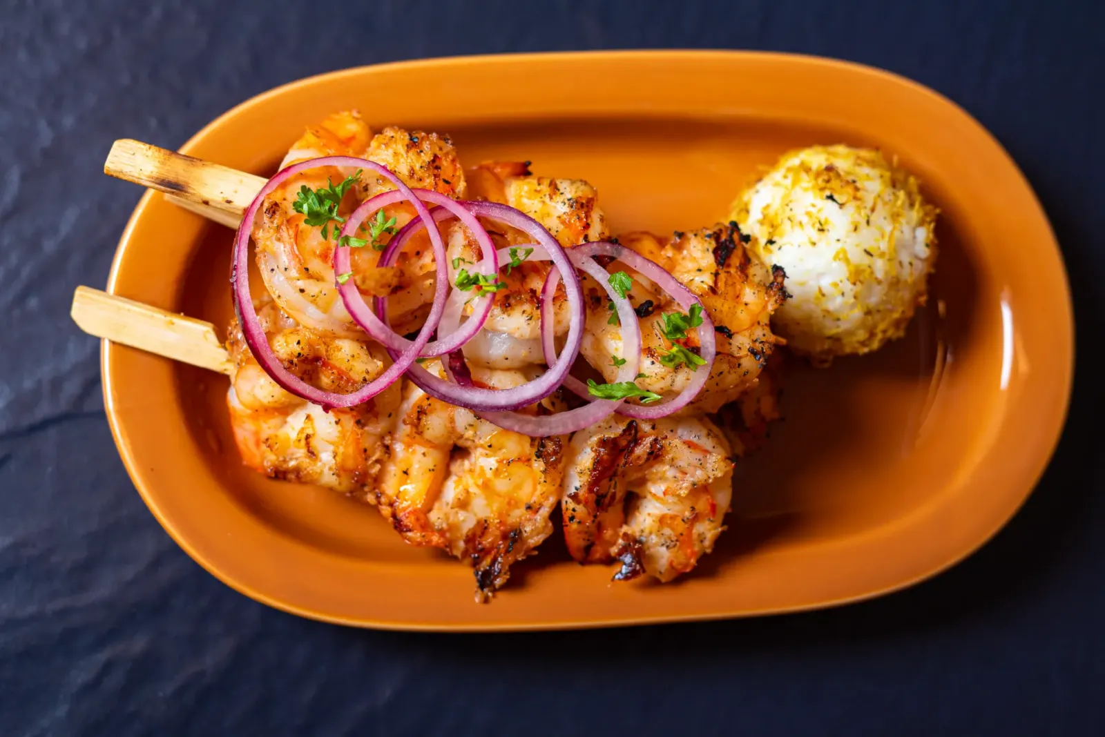 Oasis Restaurant - Social Suriname